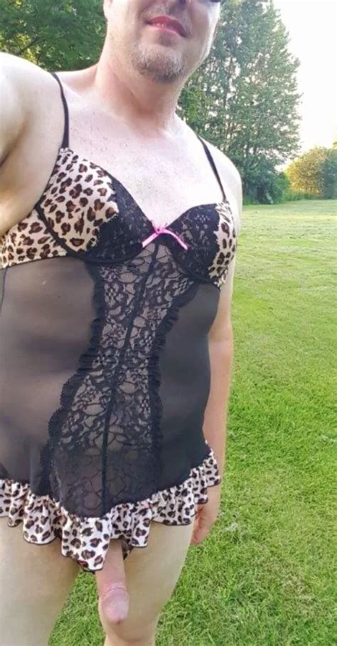 Outdoor Sissy Pics Xhamster