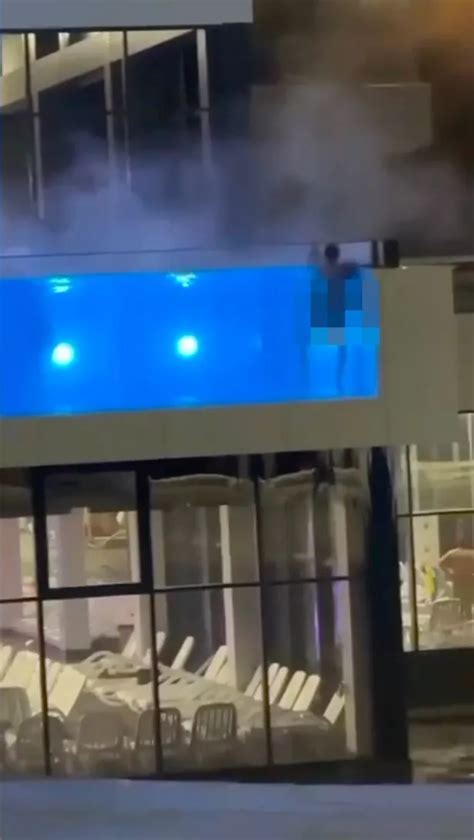 Couple Have Sex In Pool In Front Of Horrified Public As Police Want To Name And Shame The Mirror