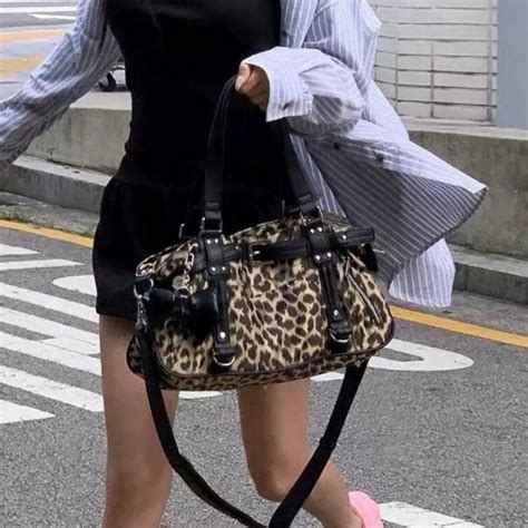 아리아리상점 블랙 인기 여성 데일리 호피 무늬 패션 리본 키링 숄 에코백 미니토트백 여성가방 여성숄더백 가방