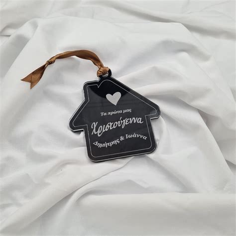 Special Plexiglass Artists Home