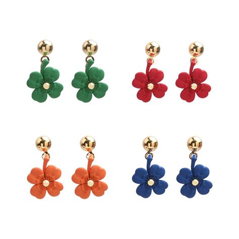 미니 네잎클로버 댕글 귀걸이 감도 깊은 취향 셀렉트샵 29cm