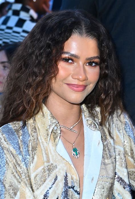 Les Plus Belles Coupes Et Coiffures De Zendaya Marie Claire