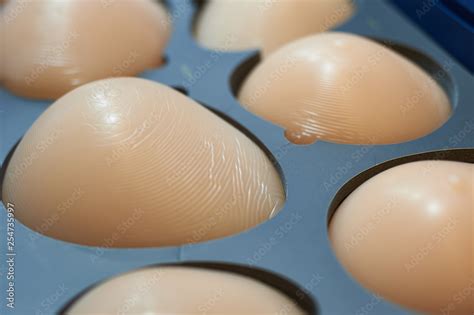 Implant Imitators For Fitting And Selecting Breast Size Choice Before