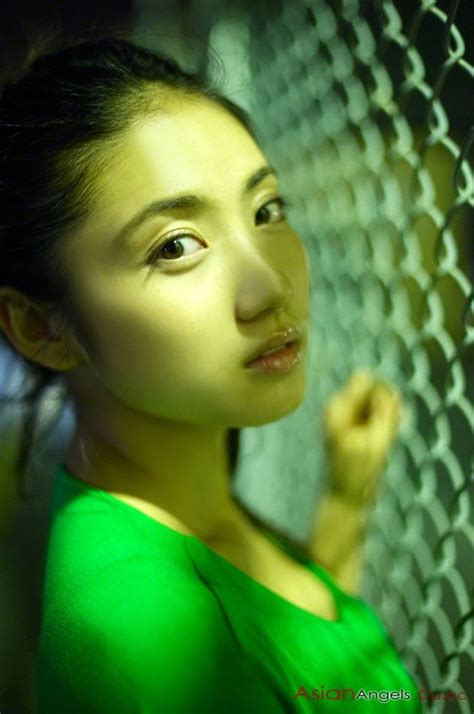 Foto De Japanese Sexy Gravure Idol Saaya Photo Gallery Click Website For Full Gallery