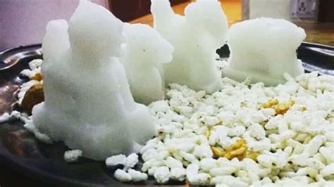 Diwali 2023 दिवाली पूजा के बाद खील और बताशों का क्या करना चाहिए