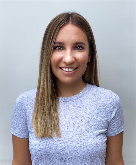 Jenniferyoderheadshot Copy Customerthink