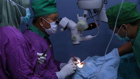 Operasi Katarak Untuk Warga Tak Mampu Di Medan