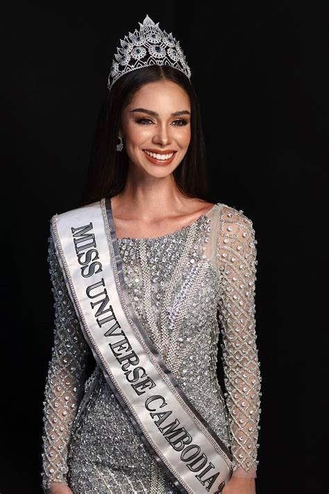 មិនធម្មតាទេ ហង្ស ម៉ានីតា បរវកញ្ញាចក្រវាឡកម្ពុជា២០២២