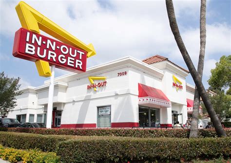 Potentially Biggest In N Out Burger Is Coming To Las Vegas Heres What
