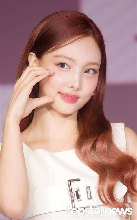 트와이스 나연 ‘김예림 보고 있나 Abcd 기자간담회 [hd포토] 최규석 기자 톱스타뉴스