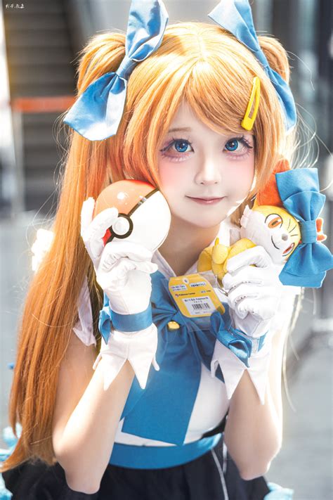 Cosplay 宝可梦xy 莎莉娜 Ed 宾哔哔 米卡插画 Mikagogo
