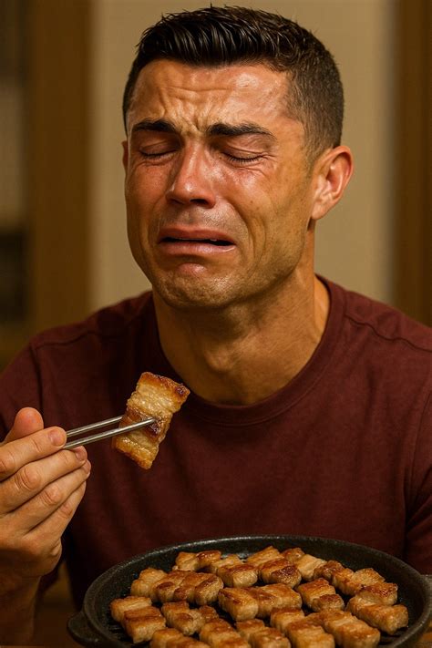 삼겹살 먹고 감동받아서 우는 호날두 유머움짤이슈 에펨코리아