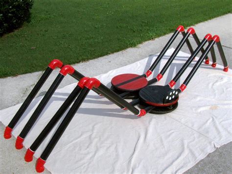 Halloween Decoration How To Build A Giant Spider How Tos DIY