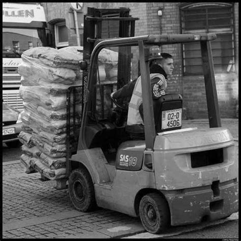 Forklift Object Detection Model By Jaroslaw Dutka