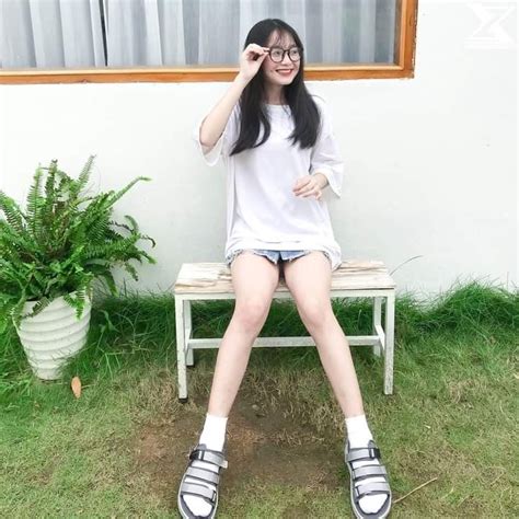 Pin by missllove on Dáng xinh Girl Style Fashion