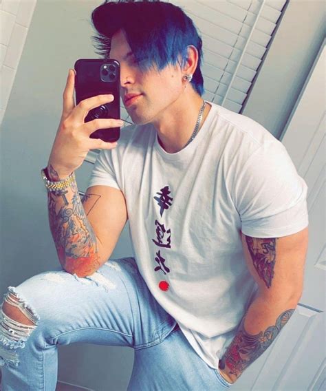 Pin By Sofie Horrigan On Mr Wagner Sexy Men Celebs Trevor