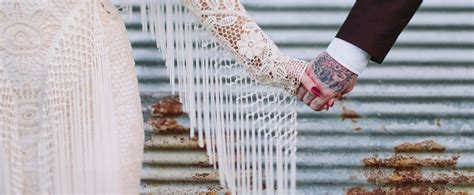 Benefits Of Having A Small Wedding Ps Love