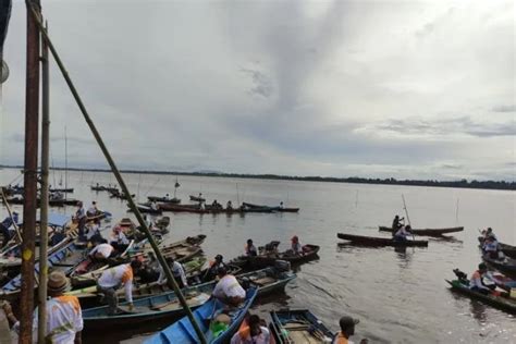 Gali Potensi Desa Pemuda Sambas Gelar Festival Ngael Undang Kalbar
