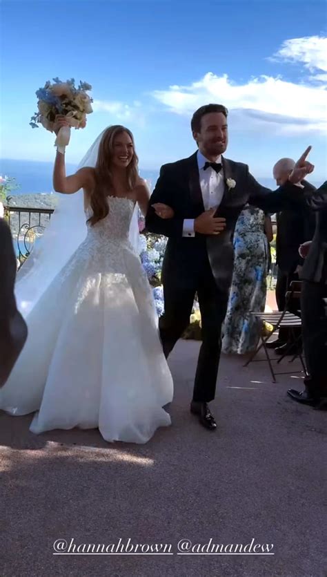 Bachelorette Star Hannah Brown Marries Adam Woolard In Seaside Wedding
