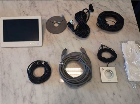 Cisco TelePresence MX200 Videoconference System Computers Tech Office Business Technology