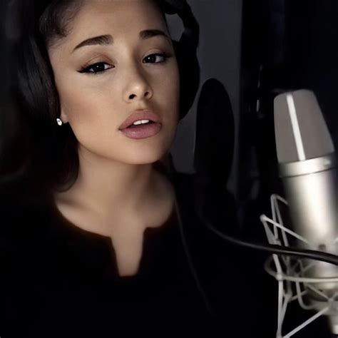 She Is Just Perfect 😍😍 R Arianagrandelewd
