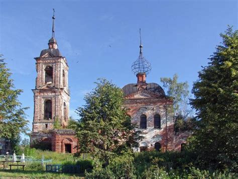 Недействующий храм иконы Божией Матери «Знамение Ивановское