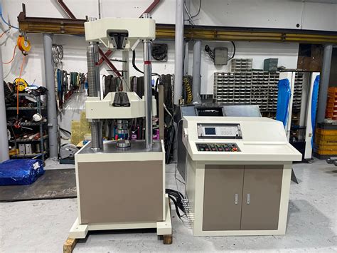 유압식 서보 만능재료 시험기 30tf~50tf 유압식 만능재료 시험기 Wiz에 오신것을 환영합니다