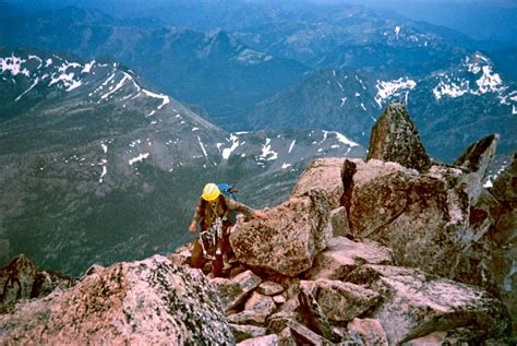 Mt Stuart Carry Over Via Lake Stuart—goat Pass—west Ridge Icicle