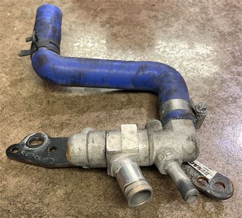 Paccar Coolant Splitter Valve With Bracket And Hose 12310la Xp 22780 Rts