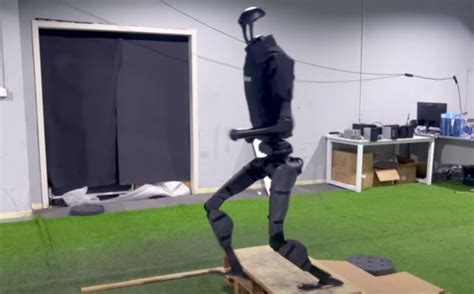 Unitree H1 General Purpose Humanoid Robot Robotic Gizmos