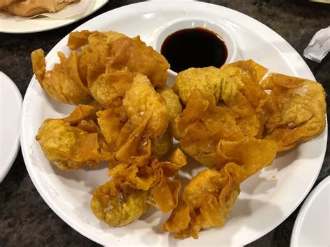 炸雲吞 一打） 澳門新馬路的榮暉咖啡美食 Openrice 香港開飯喇