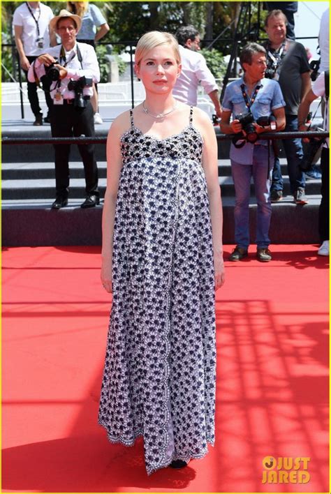 Pin By Kathy Starr On Yaasss Queen Michelle Williams Couture Dress