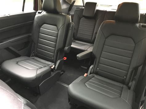 Which Atlas Trim Has Captains Chairs Auto Zonic