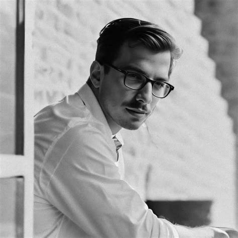 ლუკა კვარჭაია Lukakvartchaia • Threads Say More