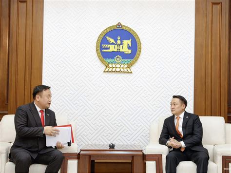 Хэвлэл мэдээллийн эрх чөлөөний тухай хуульд сэтгүүлч эх сурвалжаа