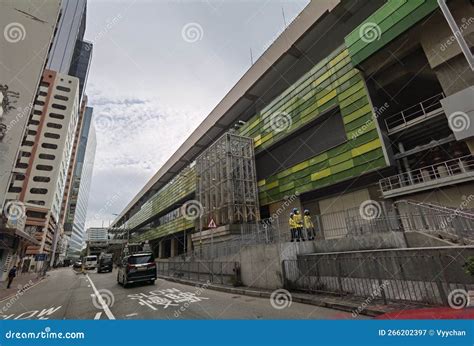 Hong Kong Wong Chuk Hang Mtr Station Exterior Elevated Rapid Transit
