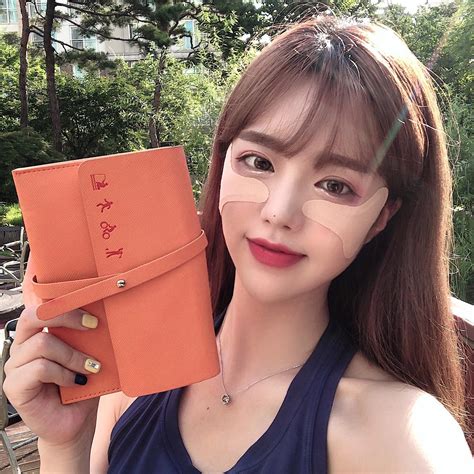 골프여왕 햇빛~ 자외선~ 😱 골프시즌~ 필수품 햇빛차단테이프 플러스쿨 ️ 기미주근깨 예방 😄