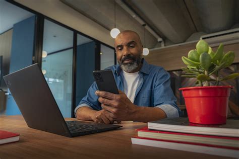 Lenovo Thinkphone By Motorola Review At One With The Universe