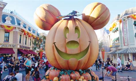 Disneyland Halloween Pictures