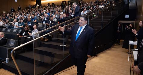 At Chicago Quantum Summit Leaders Temper Hype Hail Momentum As Pritzker Says His Commitment To