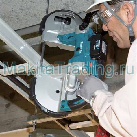 Аккумуляторная ленточная пила Makita BPB180Z: купить в интернет ...