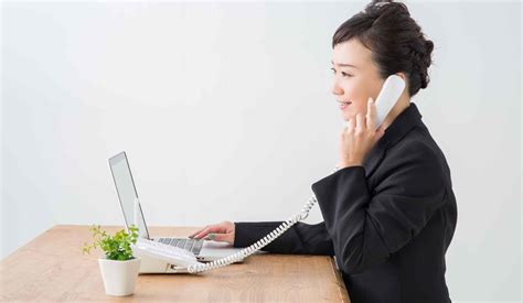 職場の電話は何コール以内で取るべき？「電話に関するngマナー」をテストで診断！ Precious Jp（プレシャス）