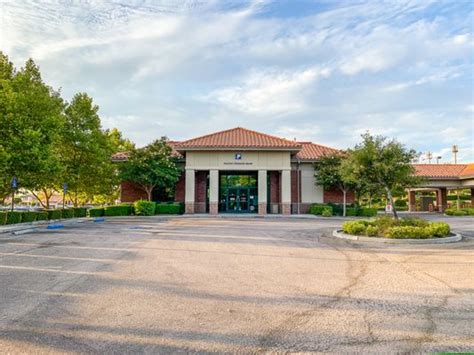 Columbia Bank Updated June 2026 36 Photos And 19 Reviews 400 S