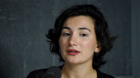 თინათინ ახვლედიანი ასოცირებულ ტრიოზე ჩვენი საშინაო დავალებაა ვაჩვენოთ რომ ვრჩებით