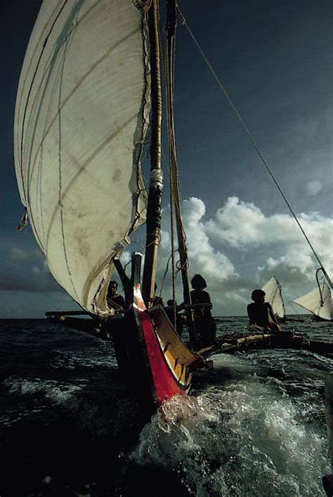 Canoe Types Uses Britannica