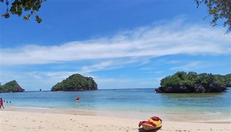 Pantai Gatra Tempat Wisata Alam Yang Menenangkan Dan Menyejukkan