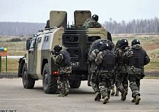 Обувь и тактическая одежда в фирменном магазине Garsing