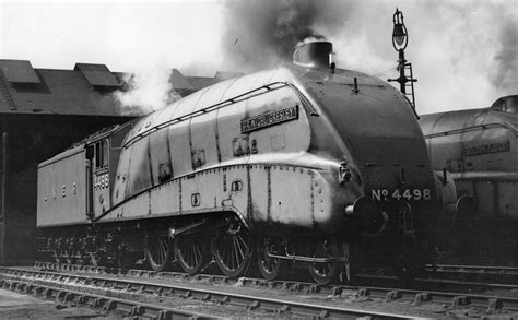 Lner Class A4 4 6 2 No4498 Sir Nigel Gresley The Old Ganian Flickr