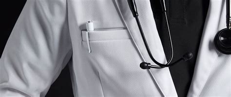 دکتر خسرو نجاری دکتر خسرو نجاری متخصص جراحی عمومی فلوشیپ فوق تخصصی