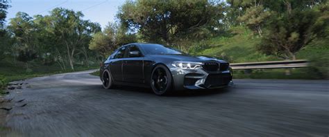 배경 화면 그릴 자동차 타이어 후드 차량 등록 판 자동차 조명 하늘 나무 합금 바퀴 자동차 디자인 아스팔트 범퍼 전조등 구르는 개인용 고급차